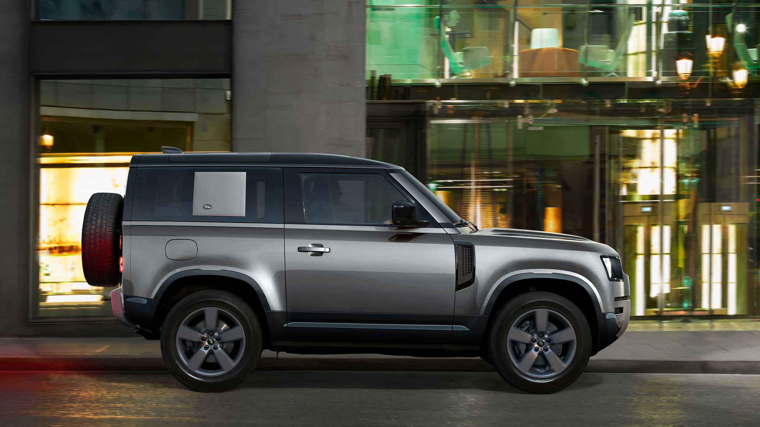 Defender | Geländegängigste 4x4-Fahrzeuge | Embrace the Impossible