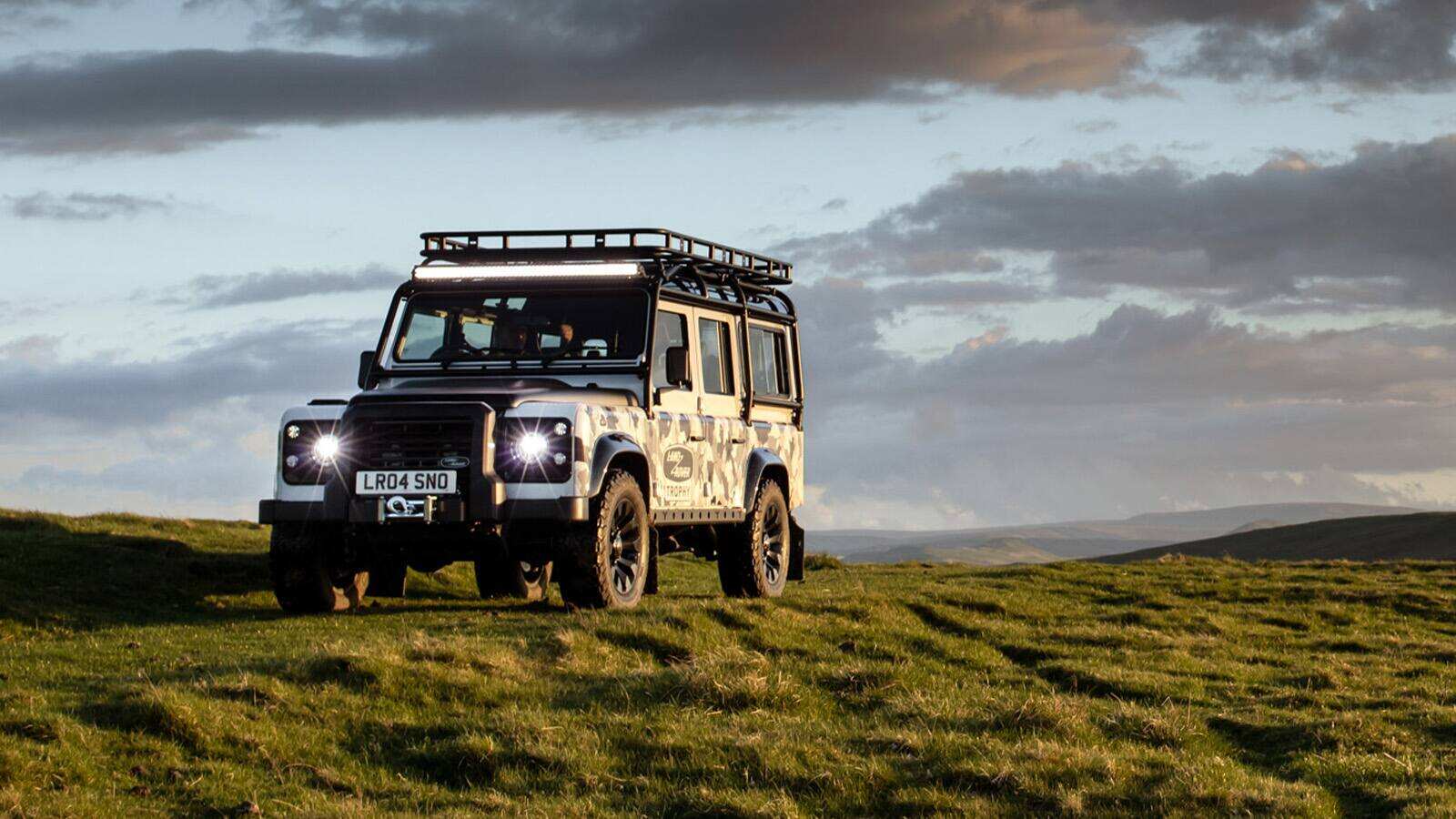 Classic Defender Works V8 Trophy II | Land Rover Classic